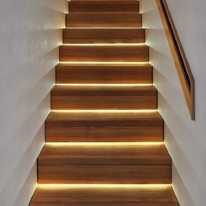 5 Tips to light out your stairway with led strip light