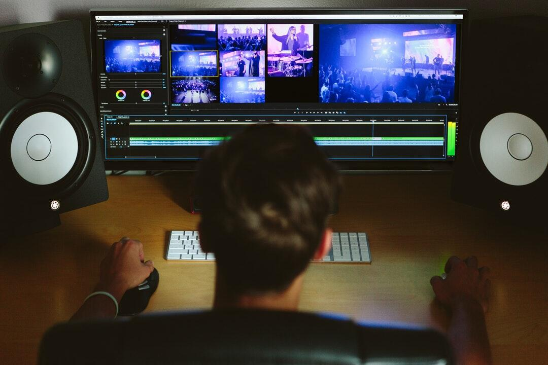 Click-Worthy Thumbnails: How to Drive More Views on Your Videos